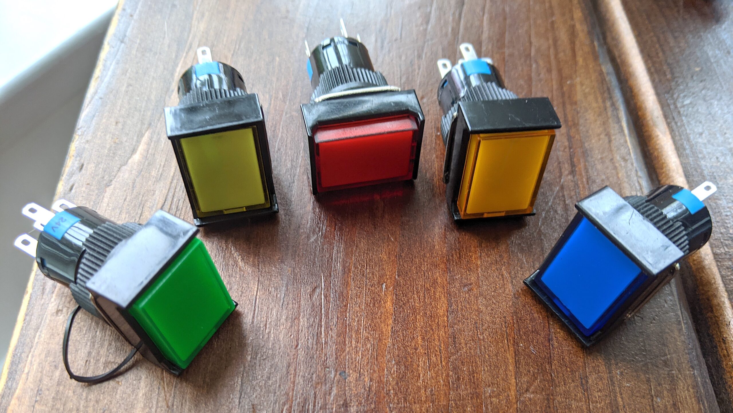 Illuminated Latching Switches on a budget – DC540 Defcon Group